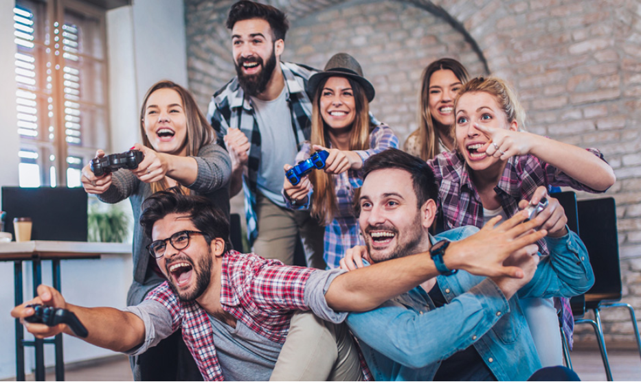 Staying Connected: Exploring Real-Time Online Games to Enjoy with ...